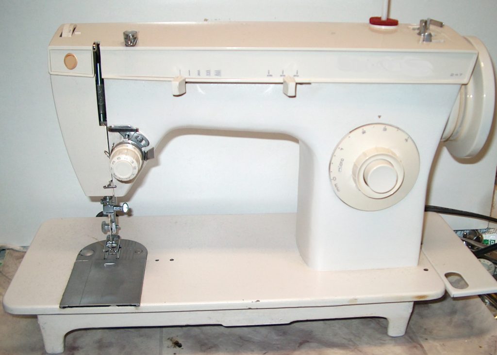 Singer 247 - sewconsult.com